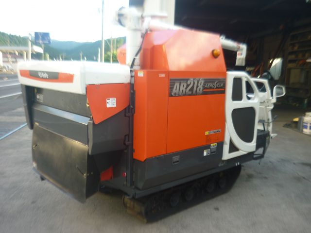 AR218 GDXW 中古 クボタ コンバイン | 農機具ねっと